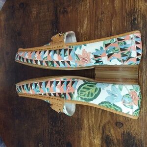 Donald J. Pliner | Shoes | Donald Pliner Suzy Tropical Print Leather ...